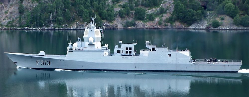 Nanotechnology and the Navy
